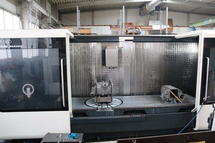 CNC Auction - DECKEL MAHO - DMF 360 /11 FD