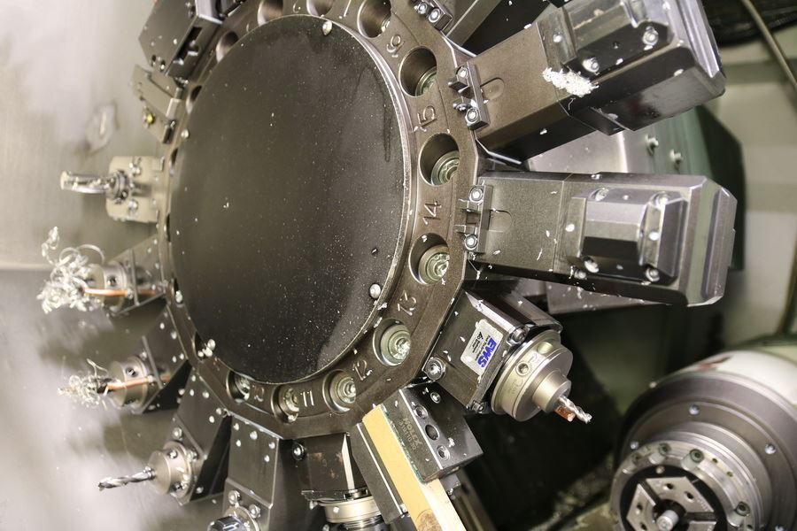 CNC Auction - SPINNER - TC 600-52 SMCY