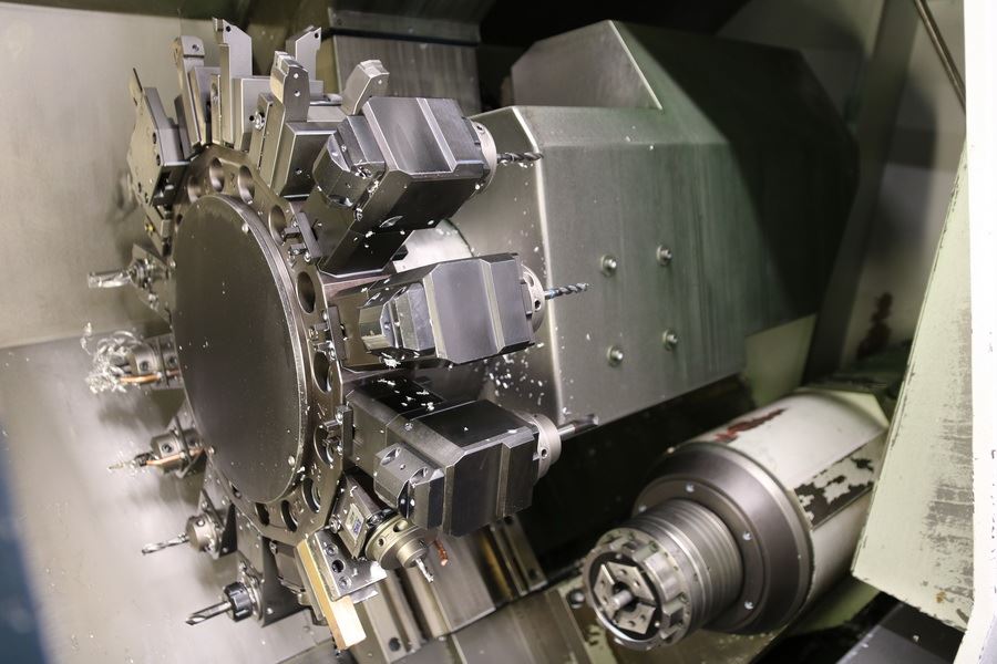 CNC Auction - SPINNER - TC 600-52 SMCY